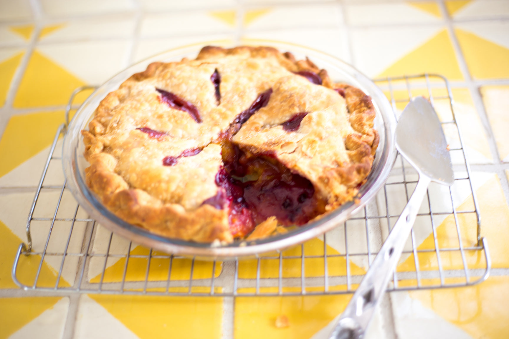 Peach Huckleberry Pie – Northwest Wild Foods